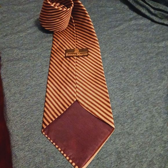 Neiman Marcus | Accessories | Neiman Marcus Tie | Poshmark